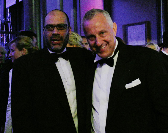 57 WOHLTÄTER WOLLEN BEI VERONICA FERRES SPEISEN - Michael Graeter